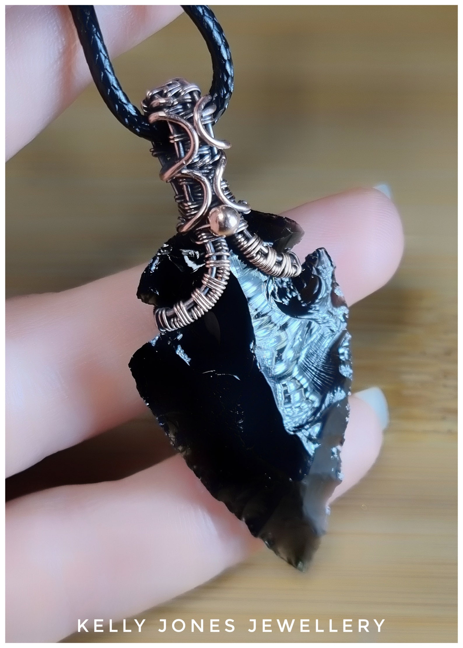 This Wire Wrap Tutorial for an 'arrowhead' is Two Tutorials in One. an ...
