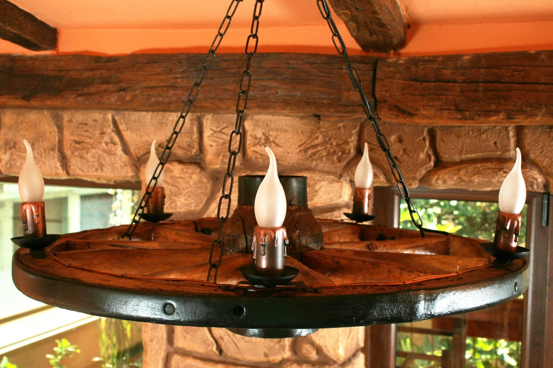 Wagon Wheel Chandelier Traditional Rustic Authentic Wooden Five Light ...
