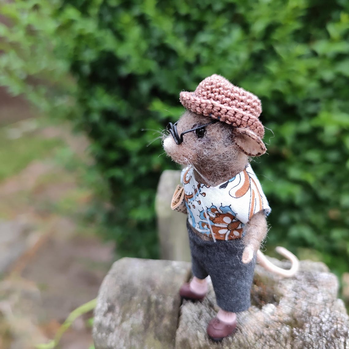 Needlefelted Mouse: OOAK Dapper Gentleman With Crochet Hat - Etsy