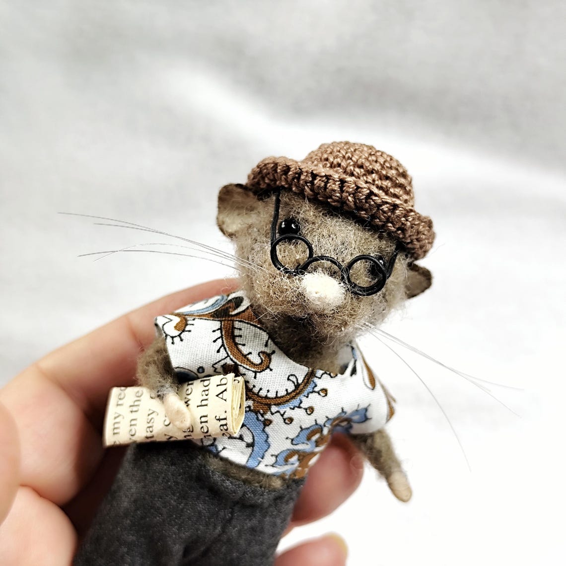 Needlefelted Mouse: OOAK Dapper Gentleman With Crochet Hat - Etsy