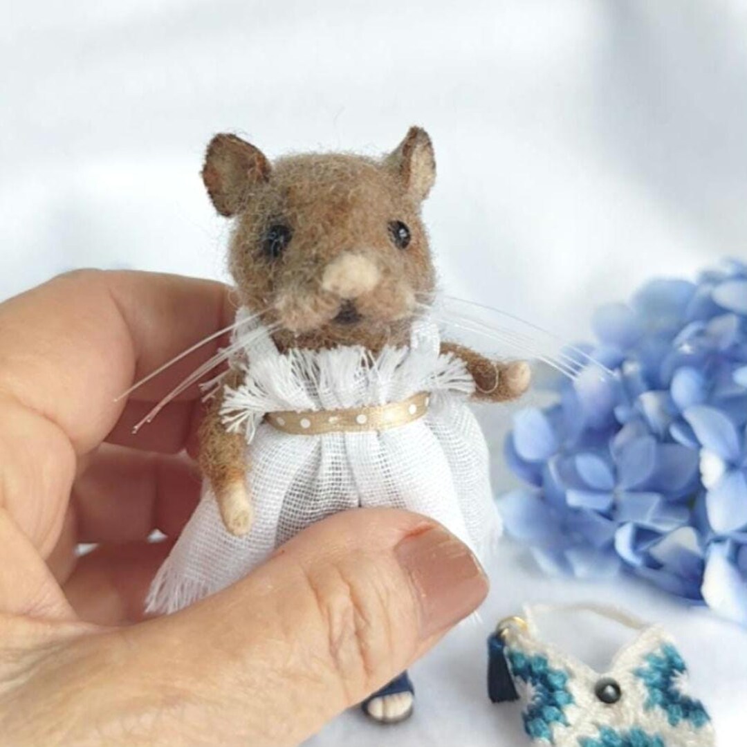Bluebell, the Needle Felted Little Brown Mouse. A Unique Collectable ...