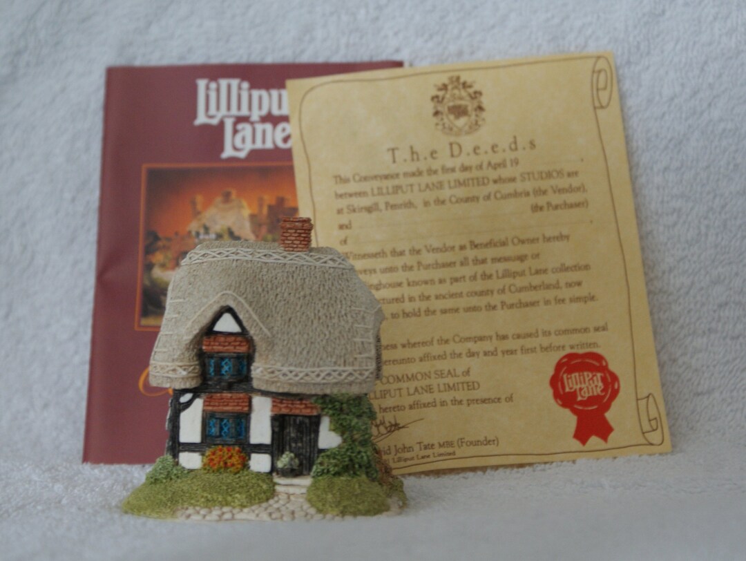 Lilliput Lane Cottage: Granny Smith English Collection Midlands - Etsy