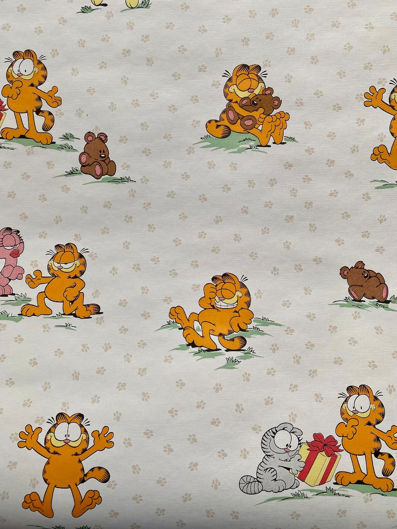 Garfield Vintage Wallpaper - by the Yard - Etsy