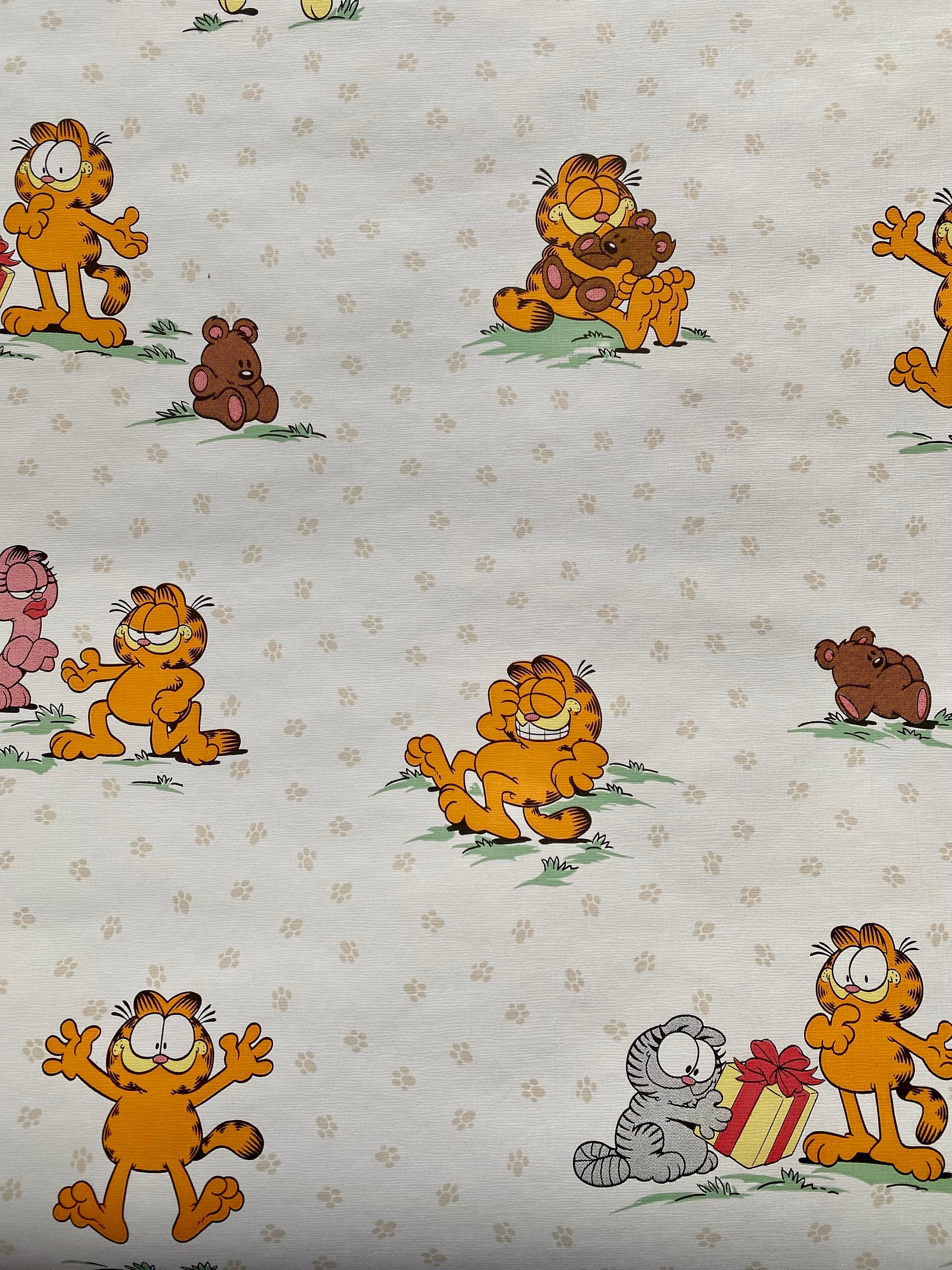 Garfield Vintage Wallpaper - by the Yard - Etsy