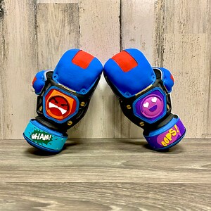 Pathfinder Heirloom Boxing Gloves Battle Royale 3D Printed Prop Toy Fan ...