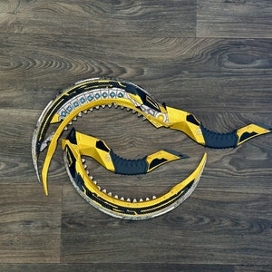 Seer Showstoppers Heirloom Sickle Battle Royale 3D Printed Prop Toy Fan ...