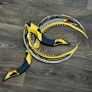 Seer Showstoppers Heirloom Sickle Battle Royale 3D Printed Prop Toy Fan ...