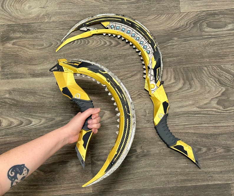 Seer Showstoppers Heirloom Sickle Battle Royale 3D Printed Prop Toy Fan ...