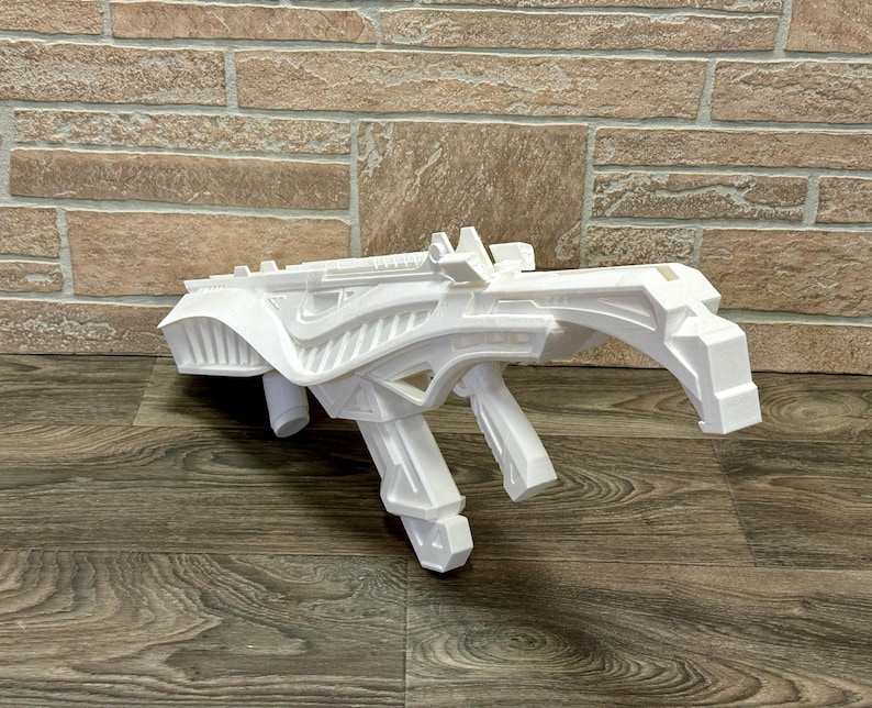 Cutting Edge & Revolutionary R-99 Kit Apex Titanfall Legendary DIY ...