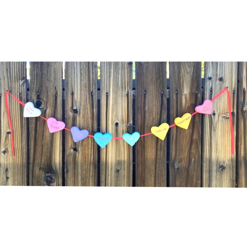 Valentine Garland - Etsy