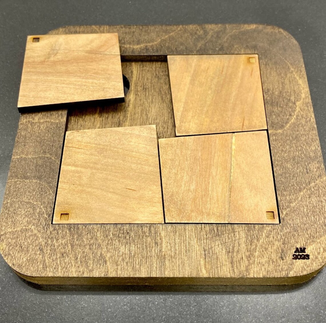 Disappearing Center Illusion Made in Wood - Etsy