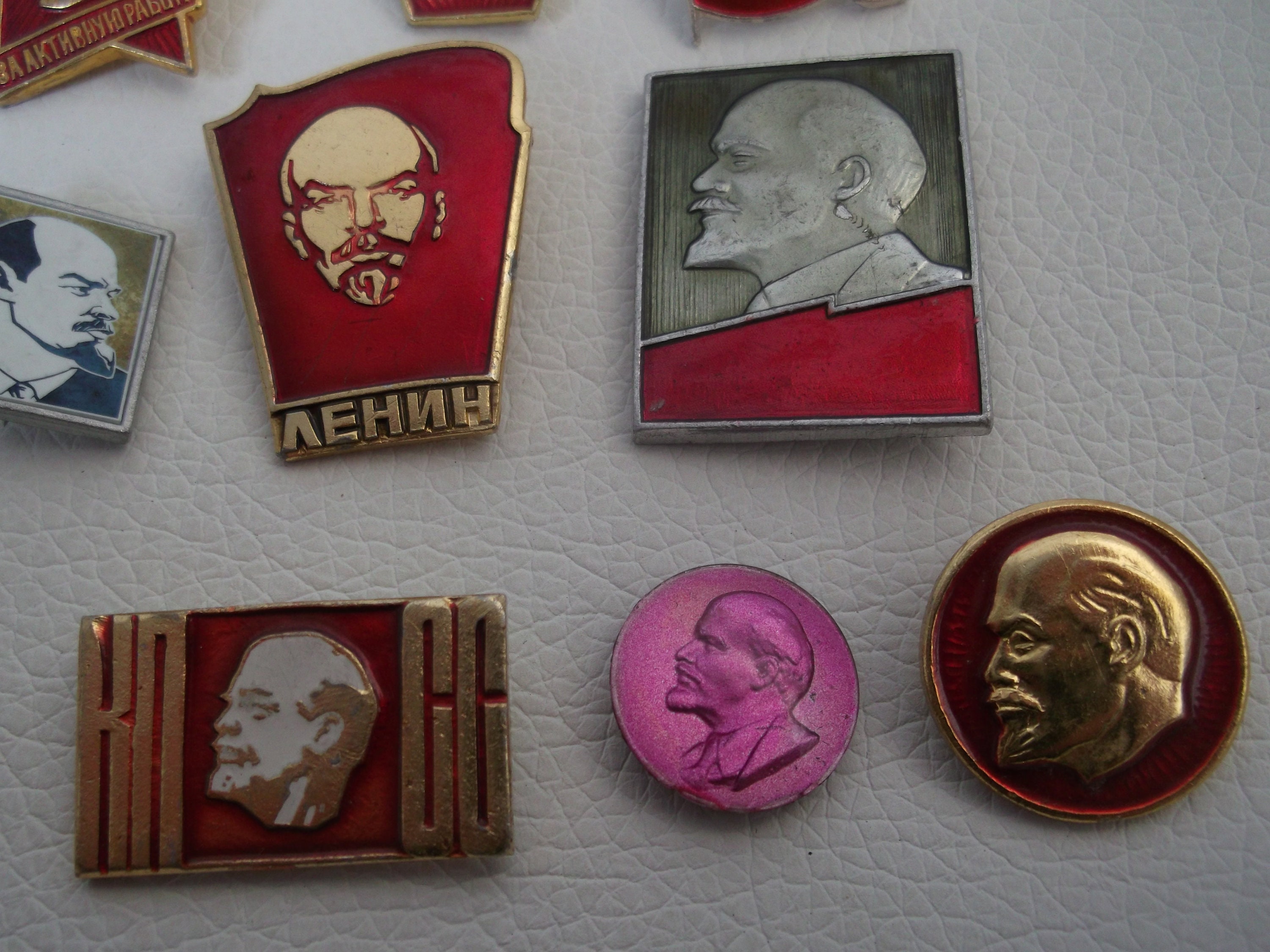Old Enameled Agitation Pins with Lenin Image Lenin Idol | Etsy