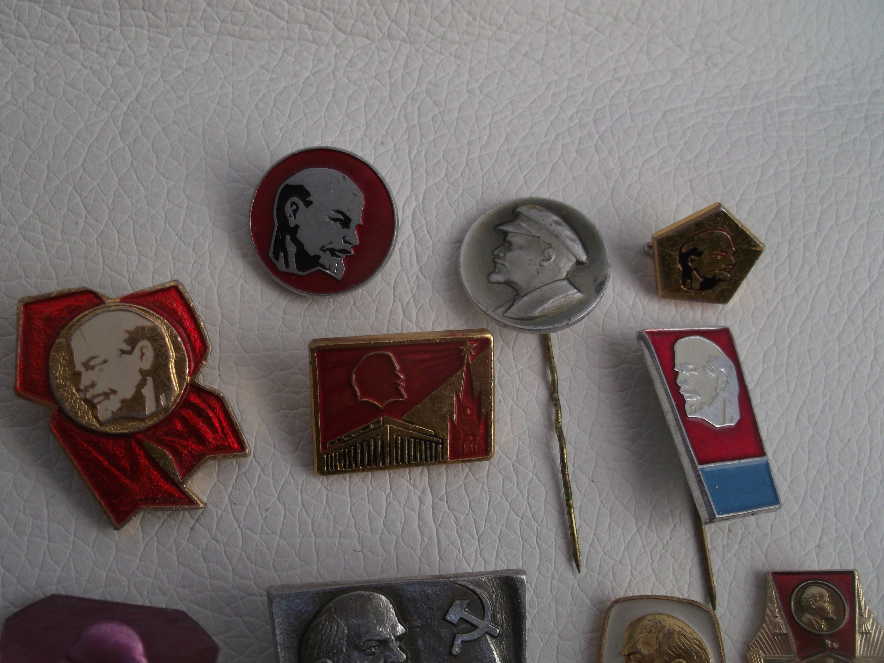 Vintage Enameled Pins .lenin Propaganda Set of 11 Badges - Etsy