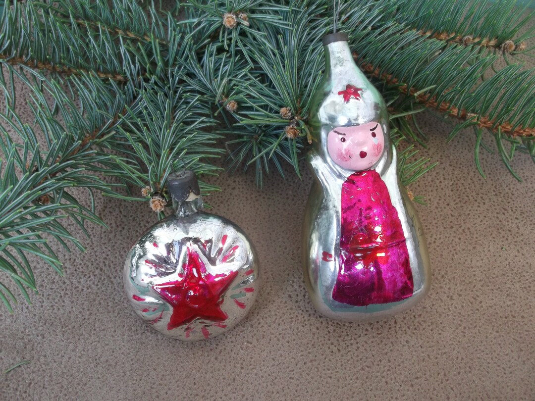 Red Army Man. Communist Bolshevik With Red Star. Vintage Christmas Tree ...