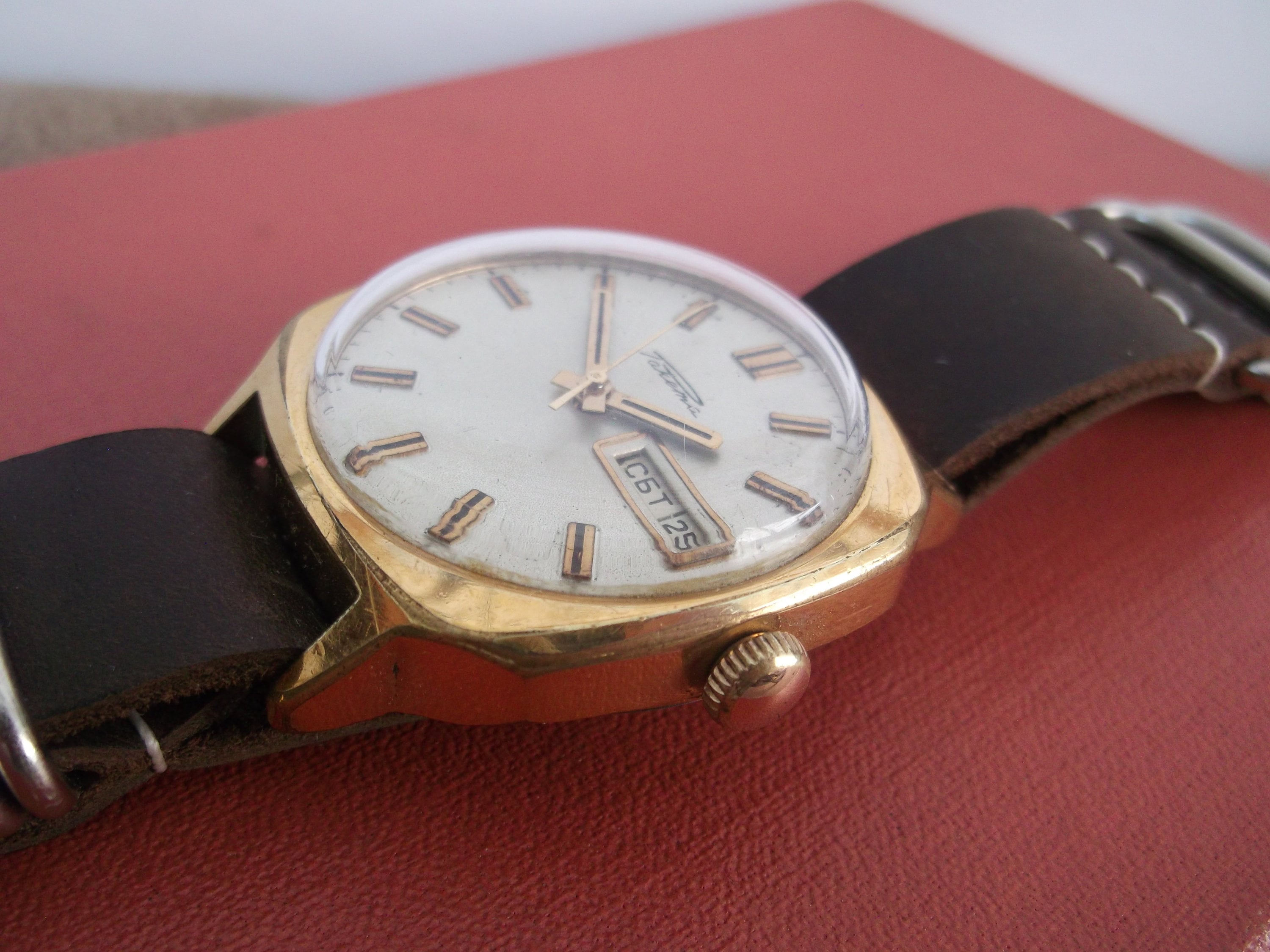 Rocket Raketa Soviet Vintage Watch With Calendar Nato Strap - Etsy