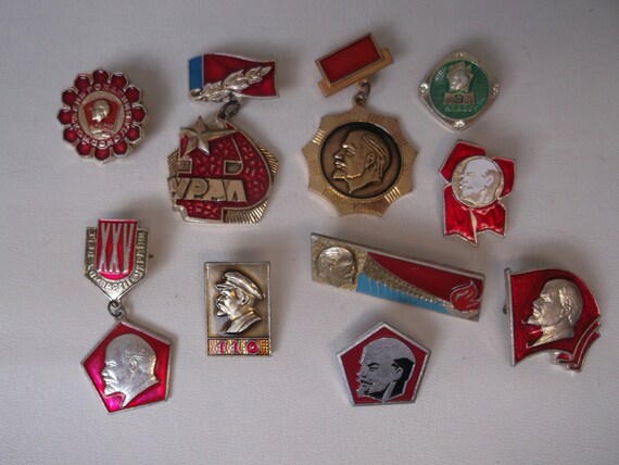 Lenin Leader of Soviet Communism. Lenin Set of Badges… - Gem
