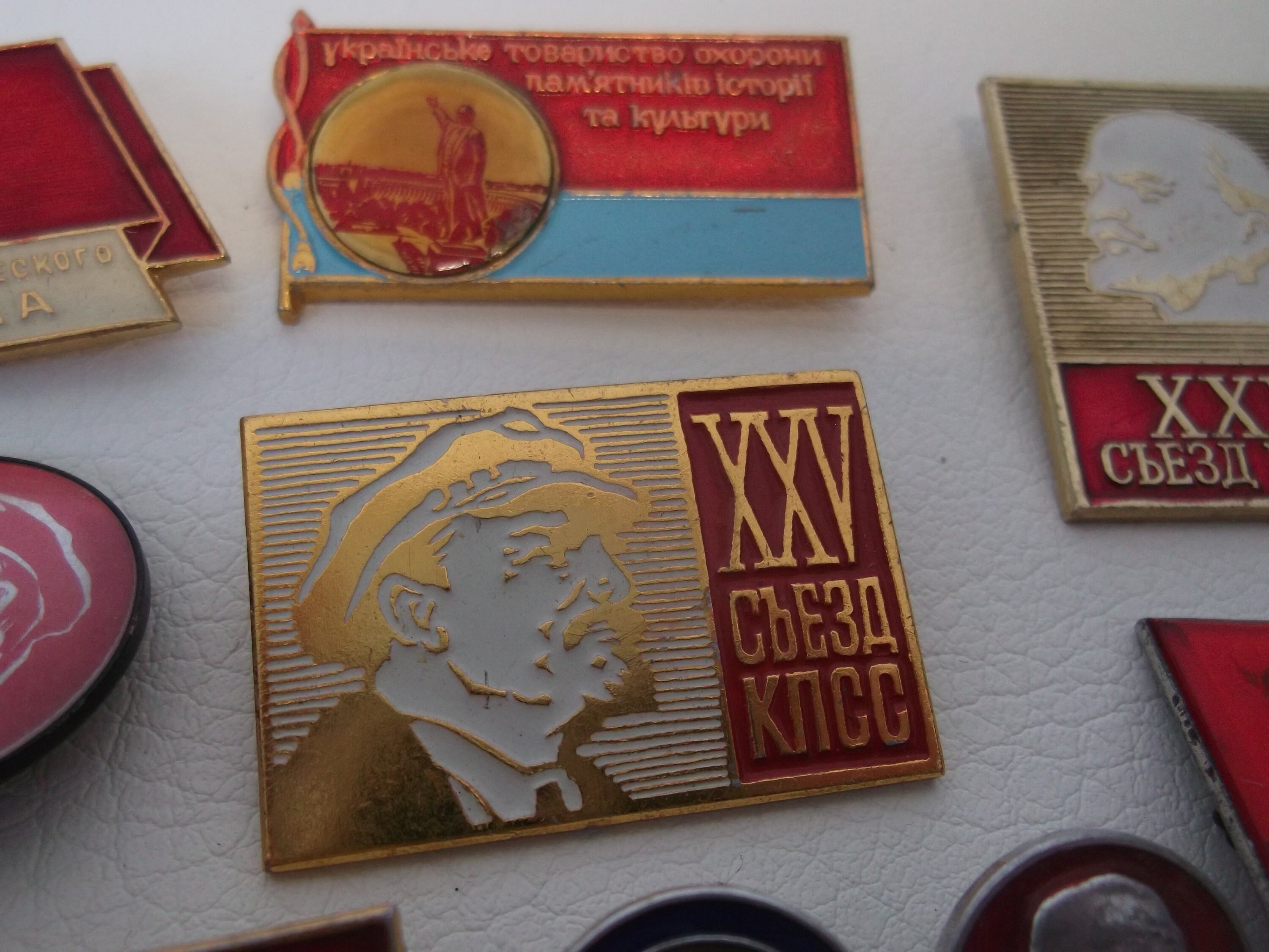 Lenin Pins. Soviet Vintage Badges. Lenin Leader of Soviet | Etsy