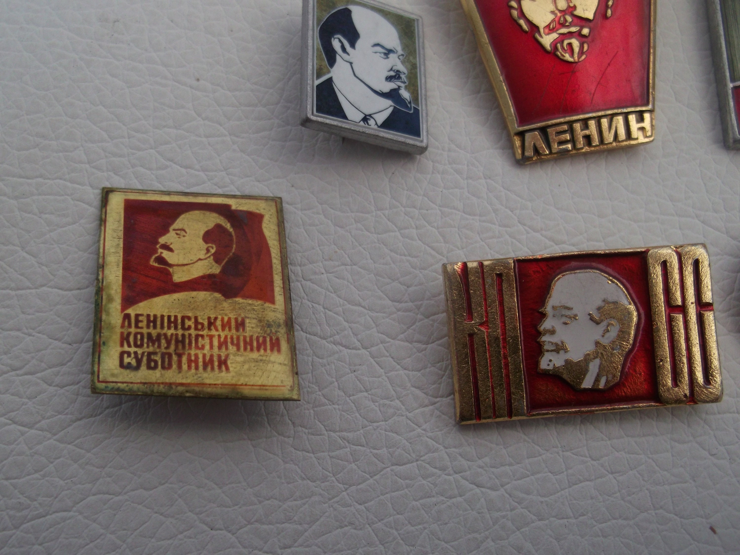 Old Enameled Agitation Pins with Lenin Image Lenin Idol | Etsy