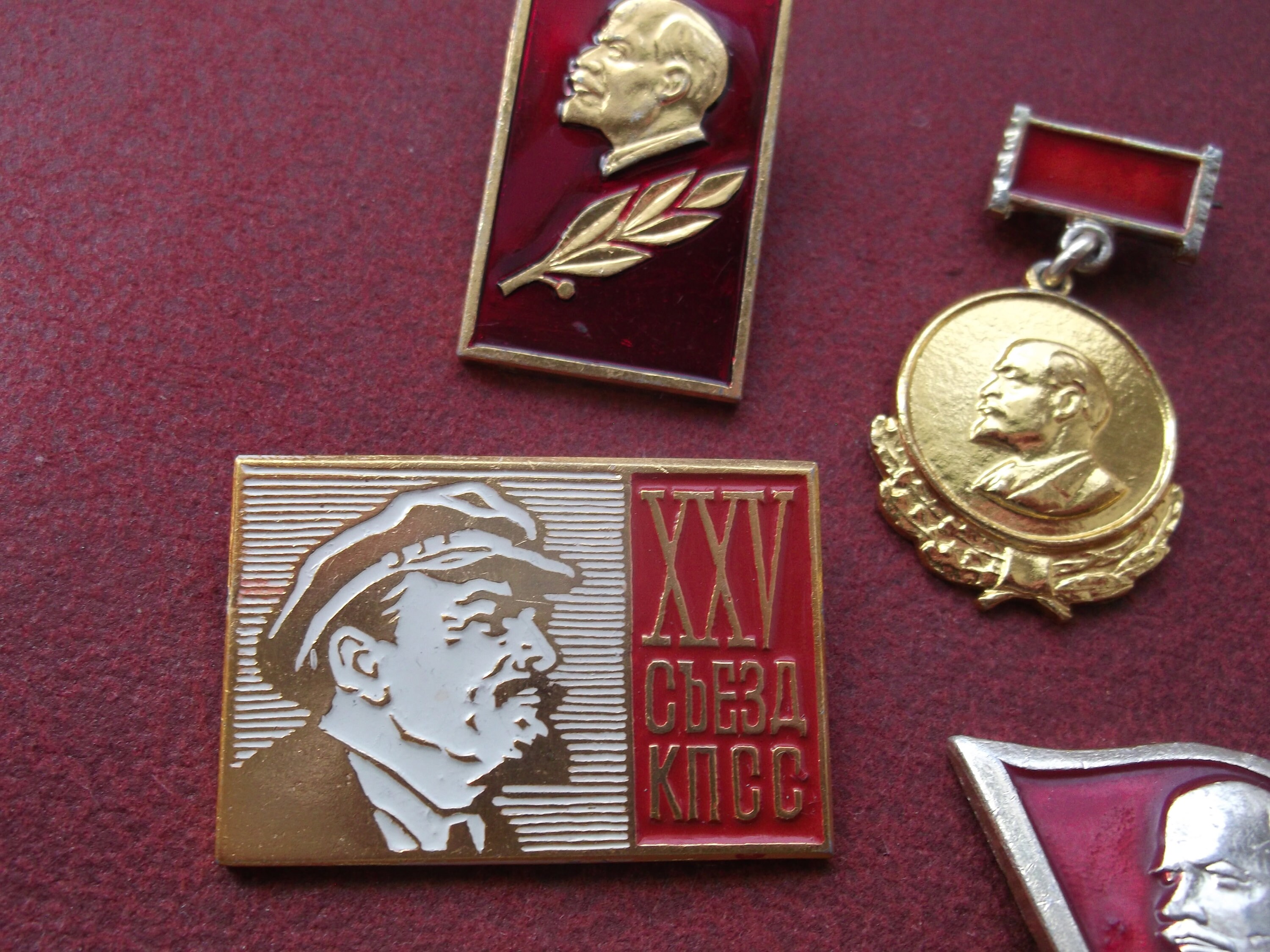 Lenin in Cap Pin. Soviet Propaganda Pin. Lenin Leader of - Etsy