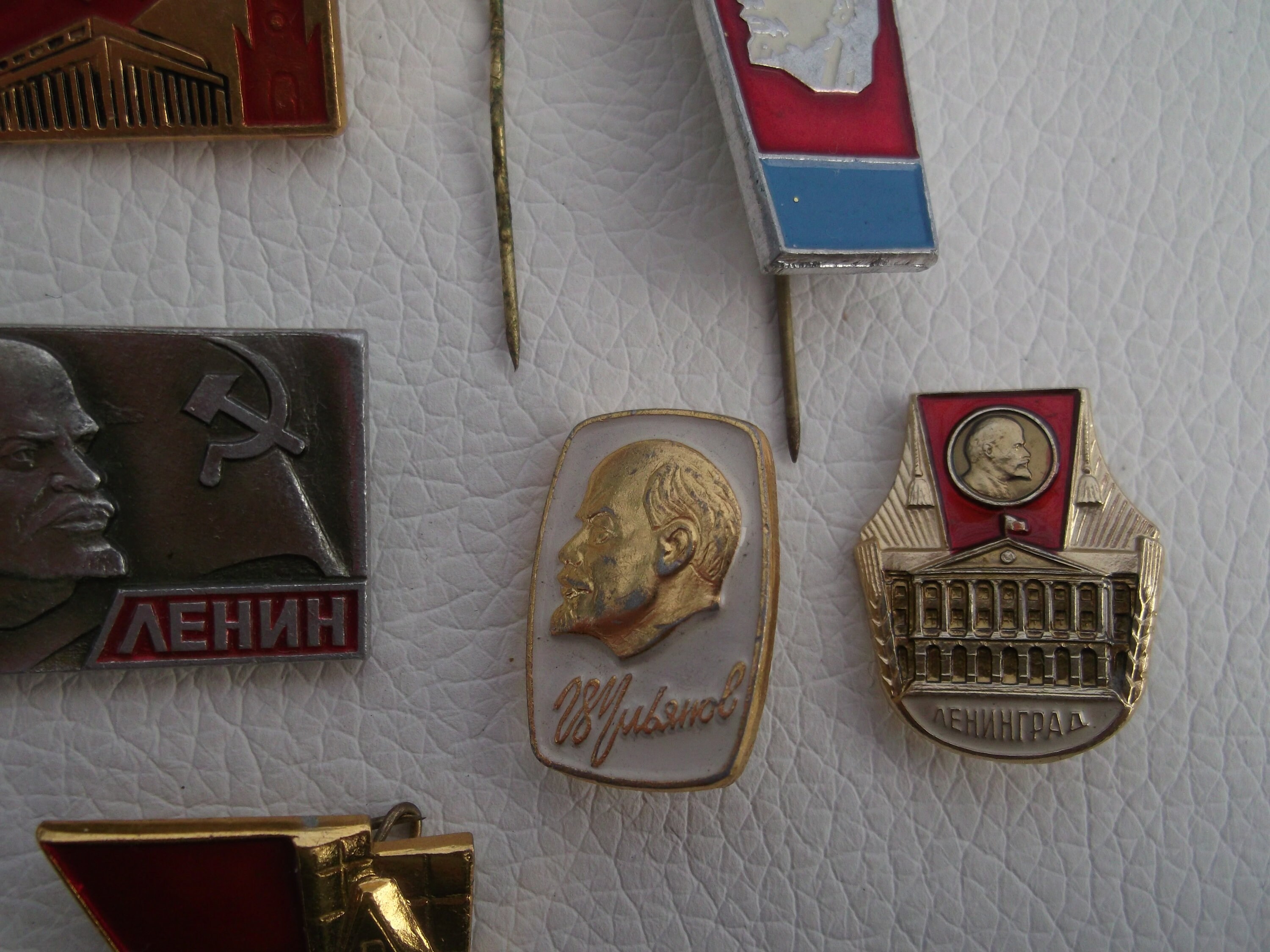 Vintage Enameled Pins .lenin Propaganda Set of 11 Badges - Etsy