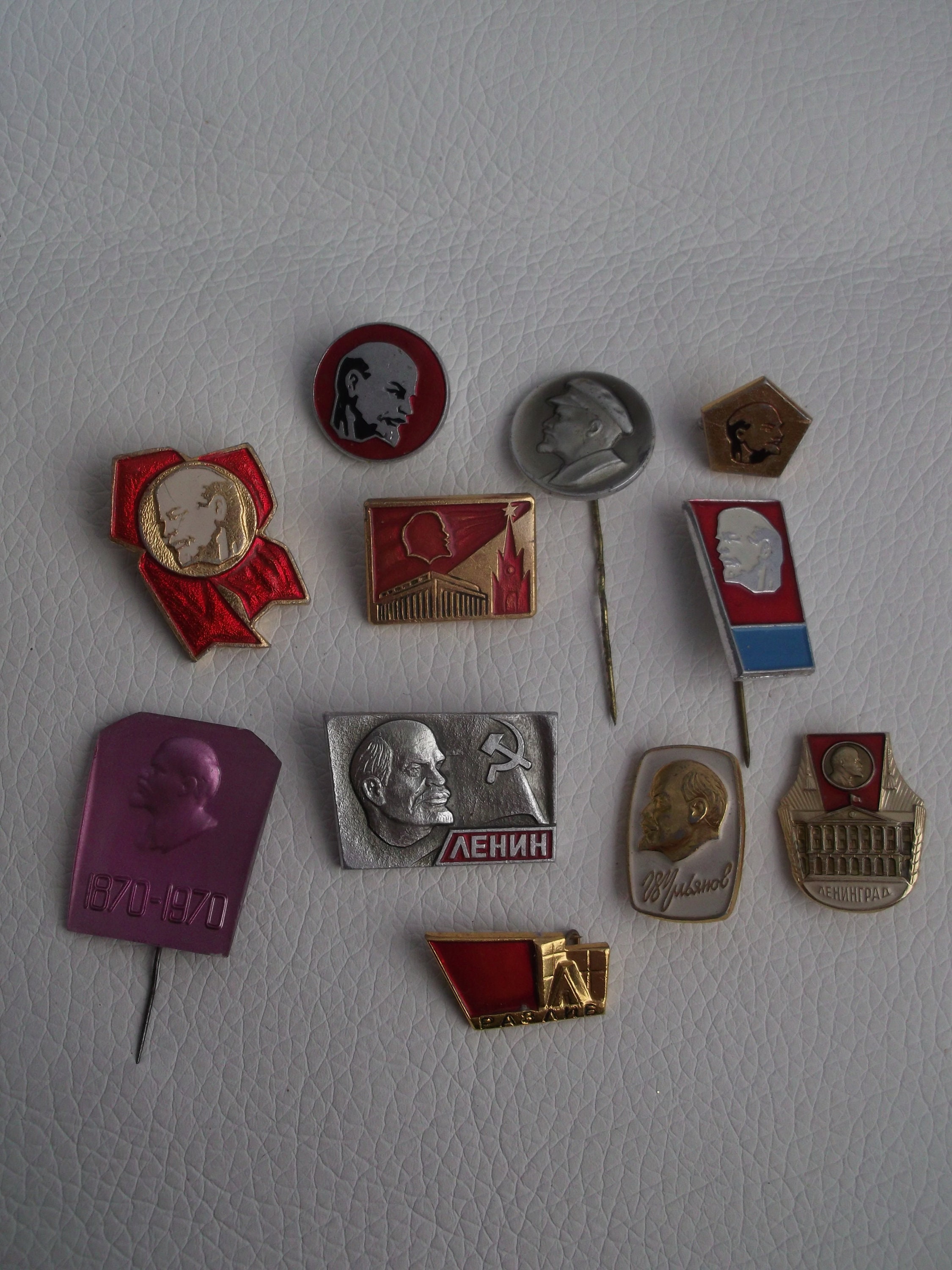 Vintage Enameled Pins .lenin Propaganda Set of 11 Badges - Etsy