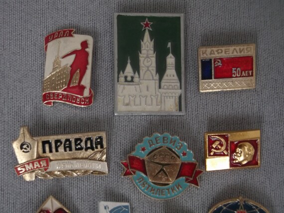 Soviet Vintage Enamel Badges / Russian Badges / Ename… - Gem