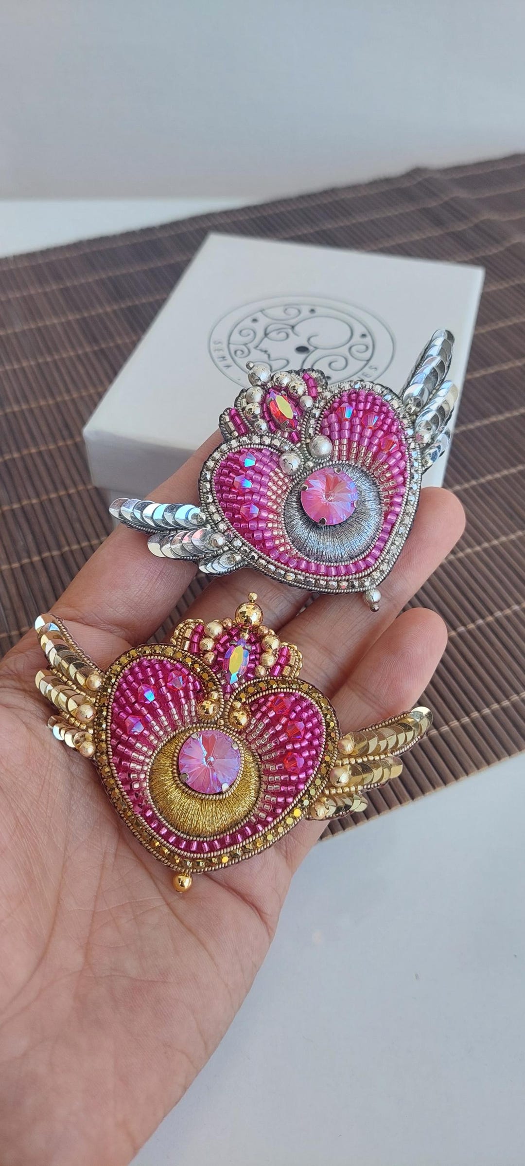 Handmade Heart Brooch, Beaded Anime Fans Pin,unique Embroidered Jewelry ...