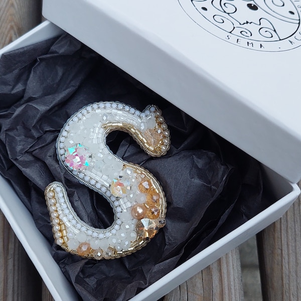 Personalized Brooch - Etsy