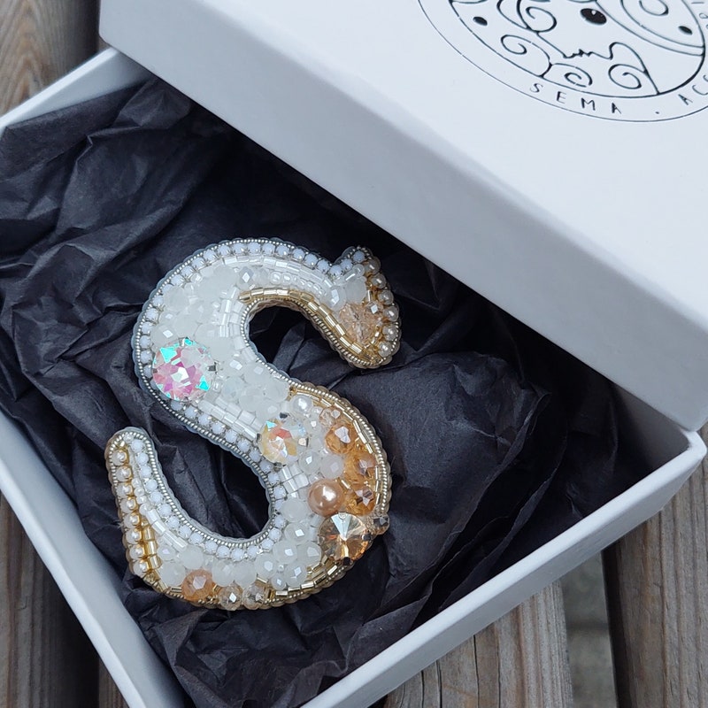 Personalized Brooch - Etsy