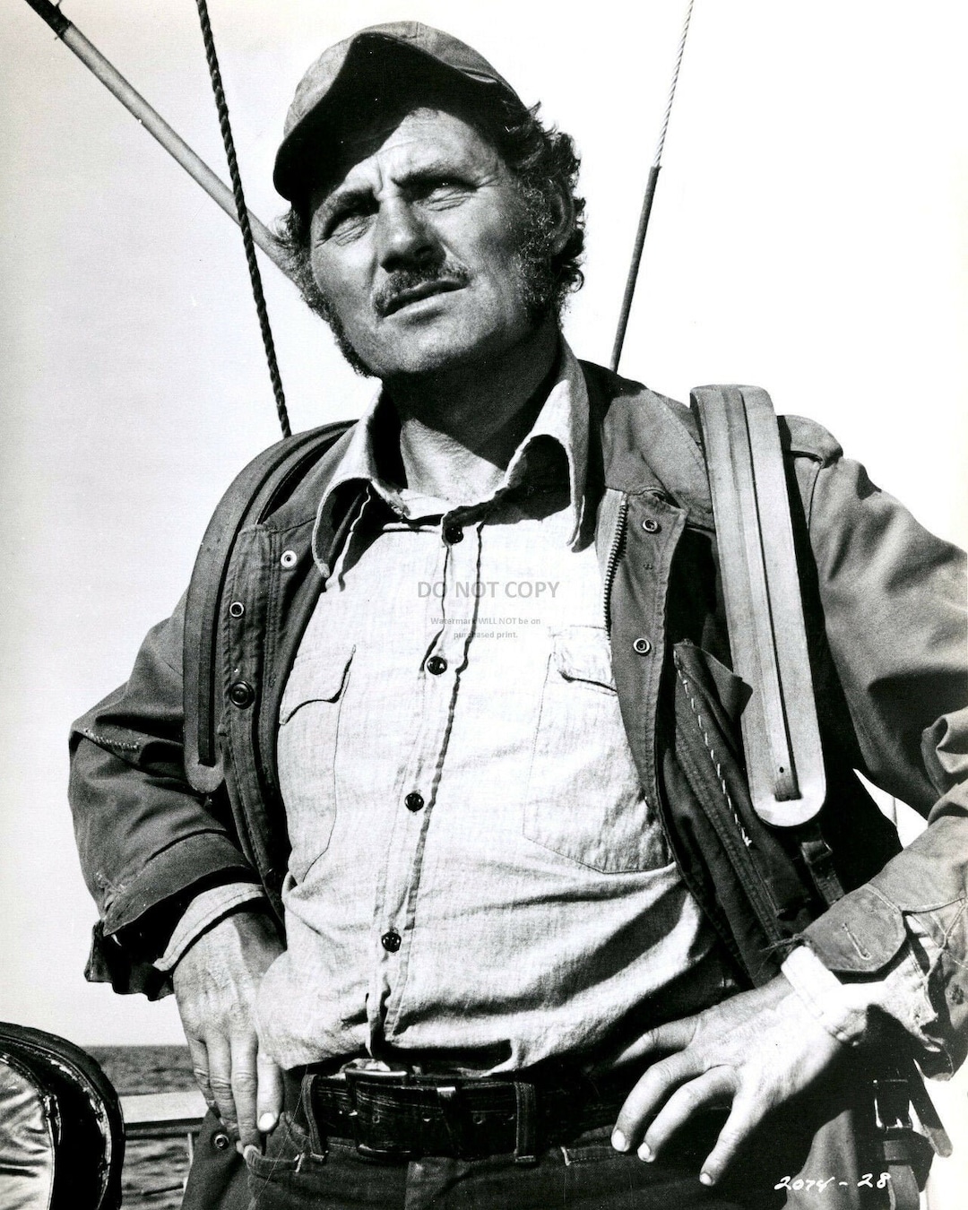 Robert Shaw as quint in the 1975 Film jaws 5X7, 8X10 or 11X14 Publicity ...