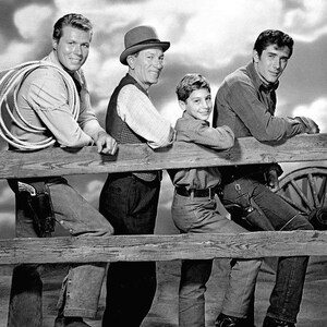 Cast From the Television Western Series "laramie" Robert Fuller, Hoagy Carmichael - 5X7 or 8X10 ...