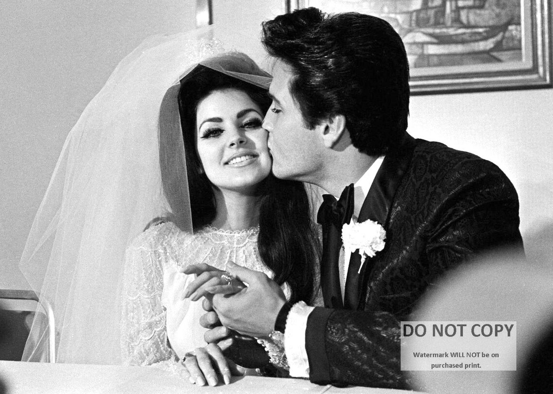 Elvis and Priscilla Wedding Photo, 1967: Las Vegas Publicity Print - Etsy