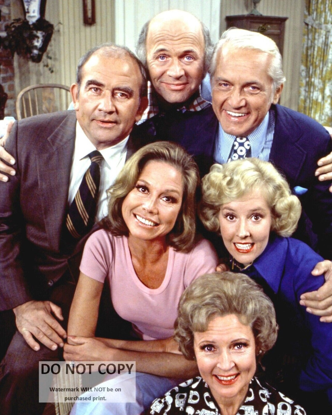 Cast From the Mary Tyler Moore Show 5X7, 8X10 or 11X14 Publicity Photo ...