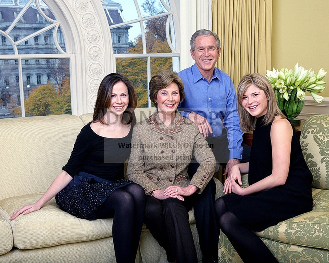 President George W. Bush Family Portrait With First Lady Laura and ...