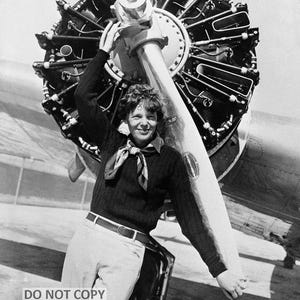 Amelia Earhart American Aviatrix Pilot - 5X7, 8X10 or 11X14 Photo (NN ...