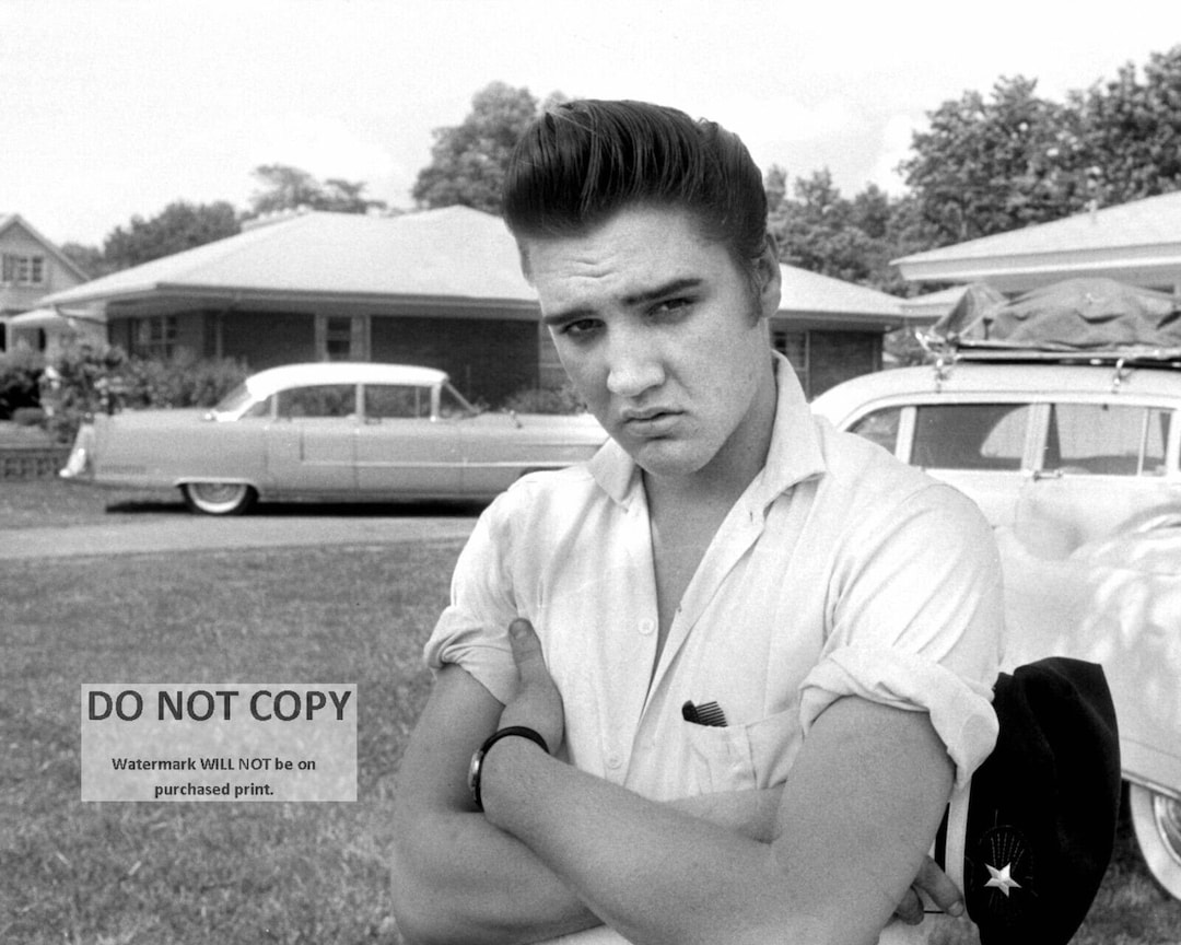 Elvis Presley Legendary Entertainer King of Rock and Roll - 5X7, 8X10 ...
