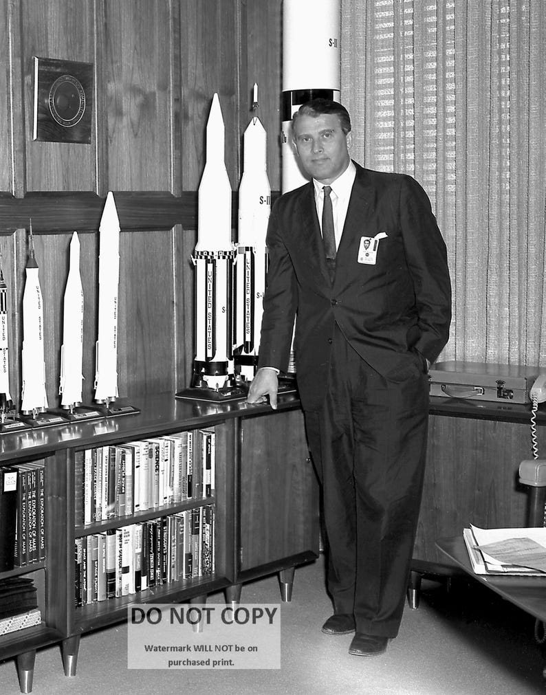 Wernher Von Braun NASA Photo: 1962 Rocket Models Print - Etsy