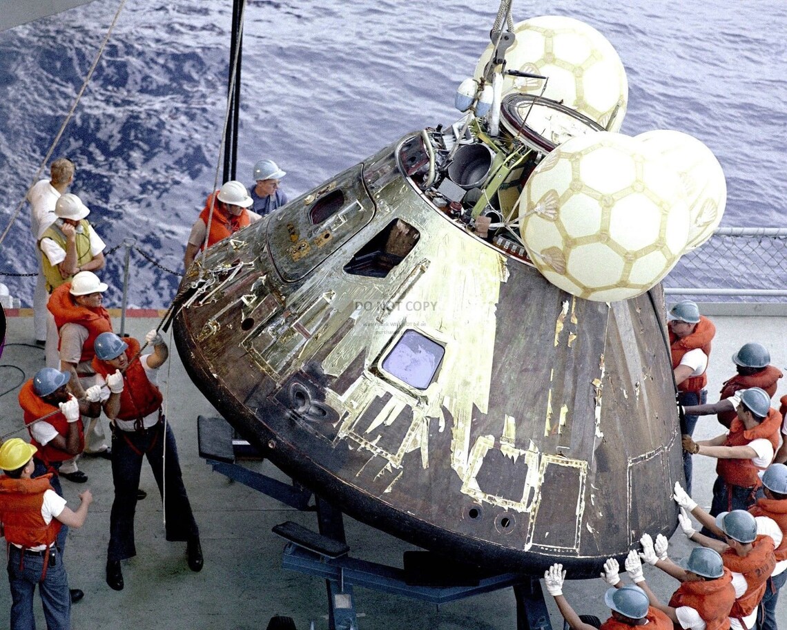 Apollo 13 Command Module is Loaded on USS Iwo Jima 8X10 or - Etsy