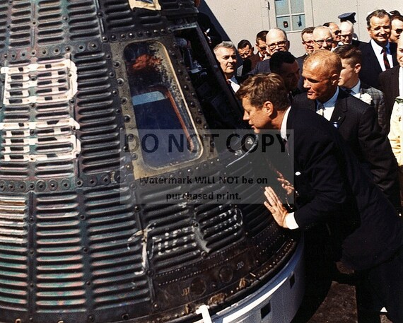 Presidents & First Ladies Collectibles EP-875 KENNEDY GREETS BILL ... Presidents & First Ladies Collectibles EP-875 KENNEDY GREETS BILL ...