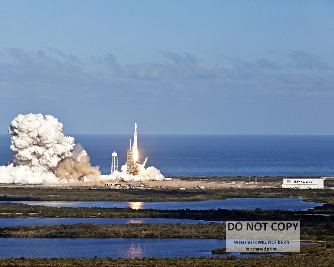 Spacex Falcon Heavy Lift off Photo: NASA Kennedy Space Center Print - Etsy