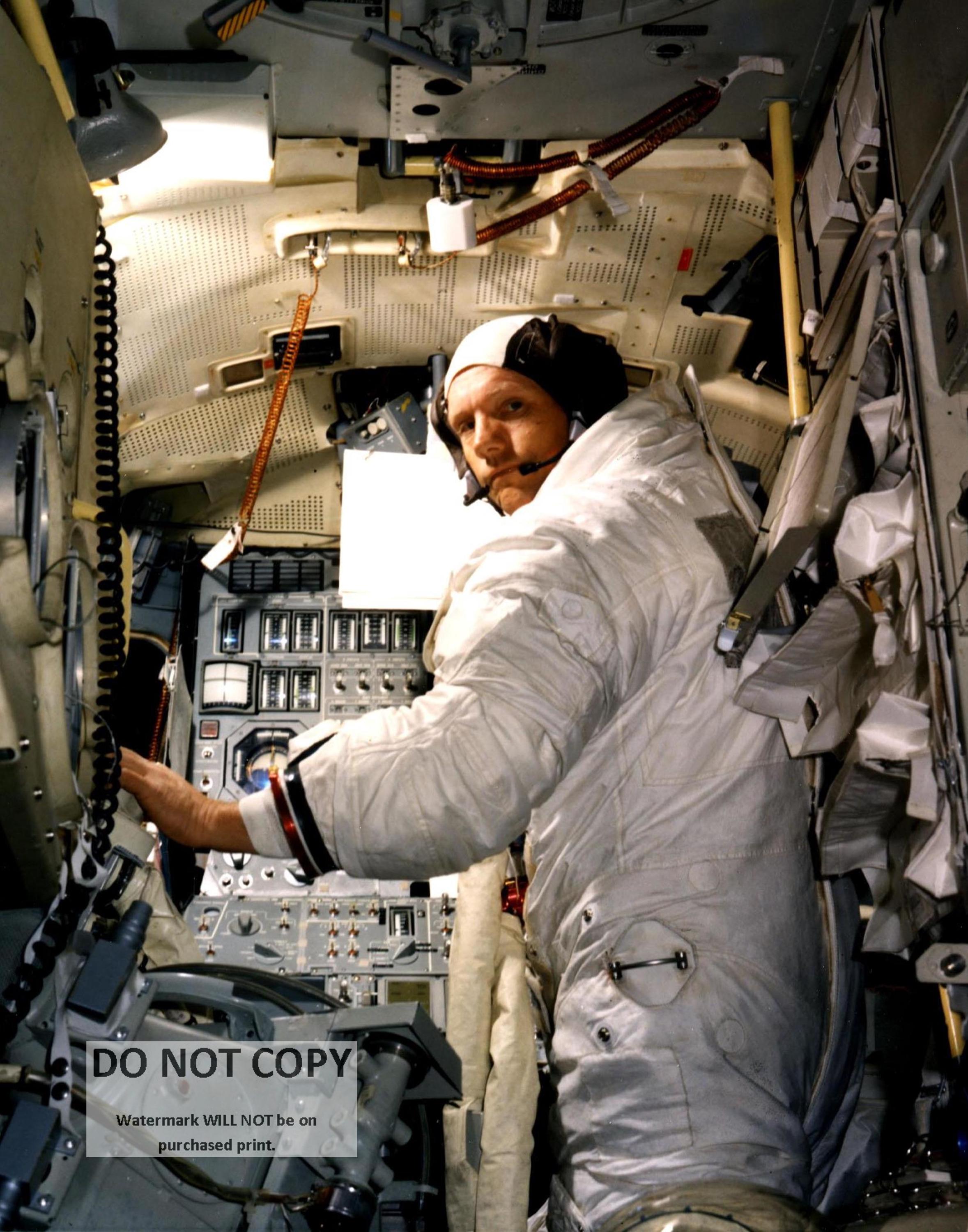 Neil Armstrong Apollo 11 NASA Photo: Lunar Module Simulator - Etsy