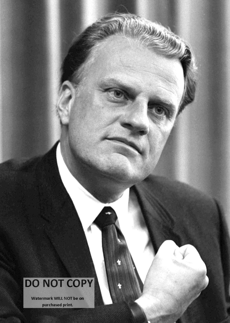 Rev. Billy Graham - 5X7, 8X10 or 11X14 Photo (AZ-415) - Etsy
