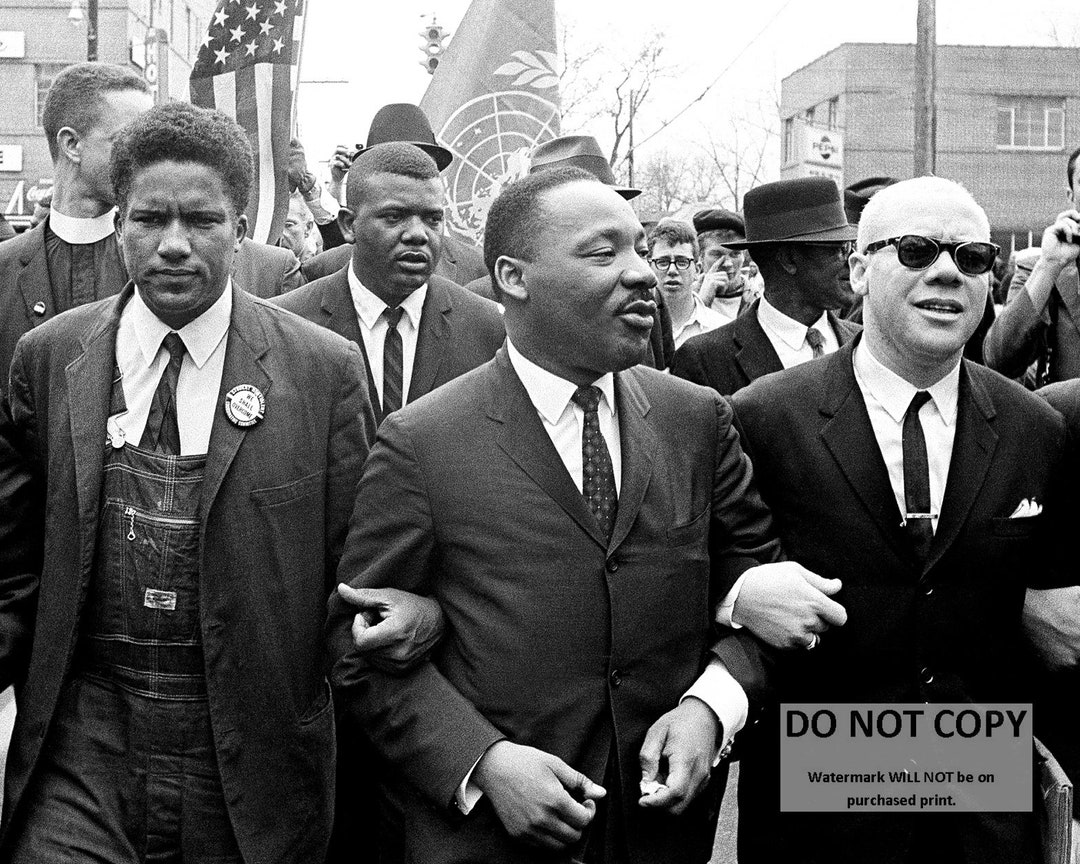 Martin Luther King, Jr. During Selma to Montgomery March in 1965 - 5X7 ...