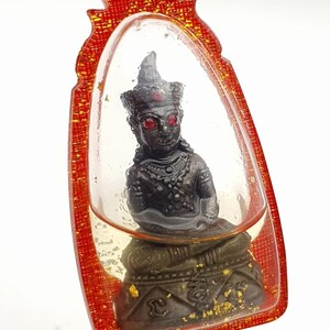 Thai Amulets Phra Ngang Red Eye in Hypnotizing Charm Oil Phu Ta Rit Aj ...