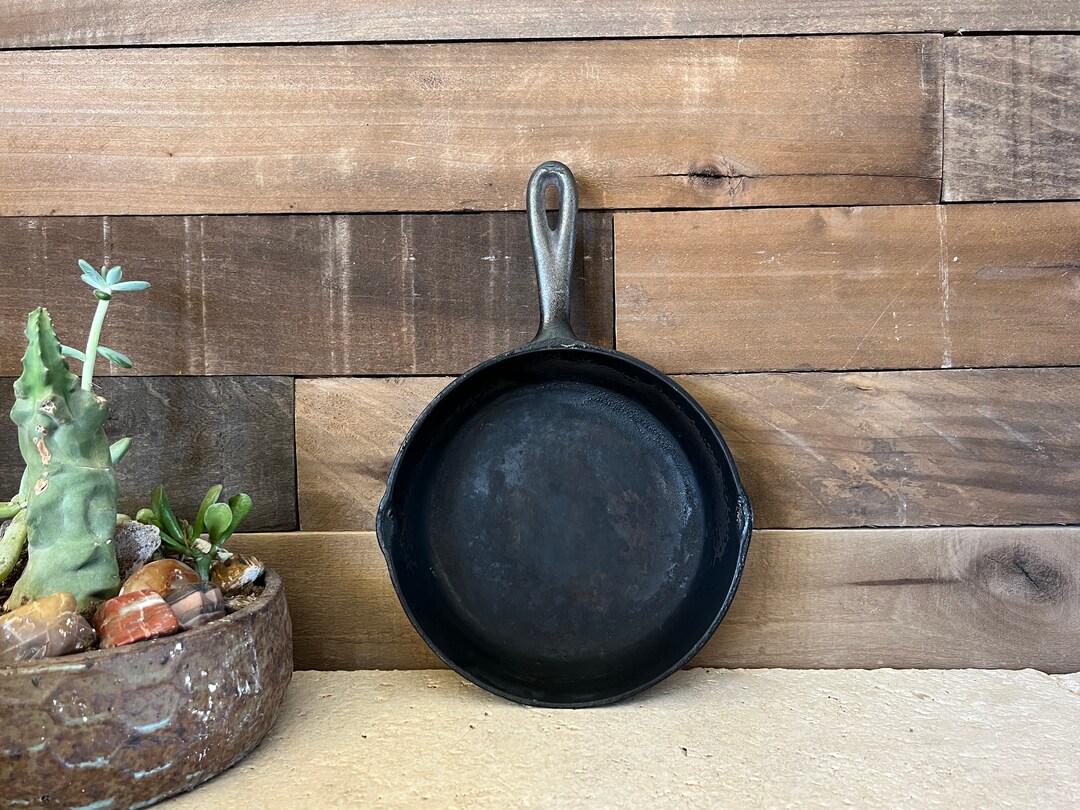Vintage Cast Iron Skillet Pan Antique Cookware Cowboy Cookware - Etsy