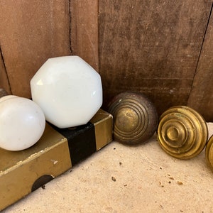 Set of 5 Vintage Antique Metal Knobs White Marble Door Knobs - Etsy