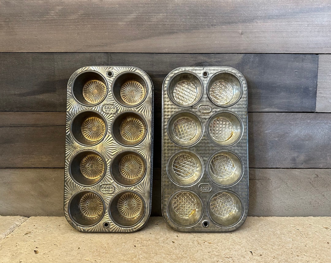 Vintage Mini Muffin Tin Rustic Farmhouse and Vintage Kitchen Decor ...