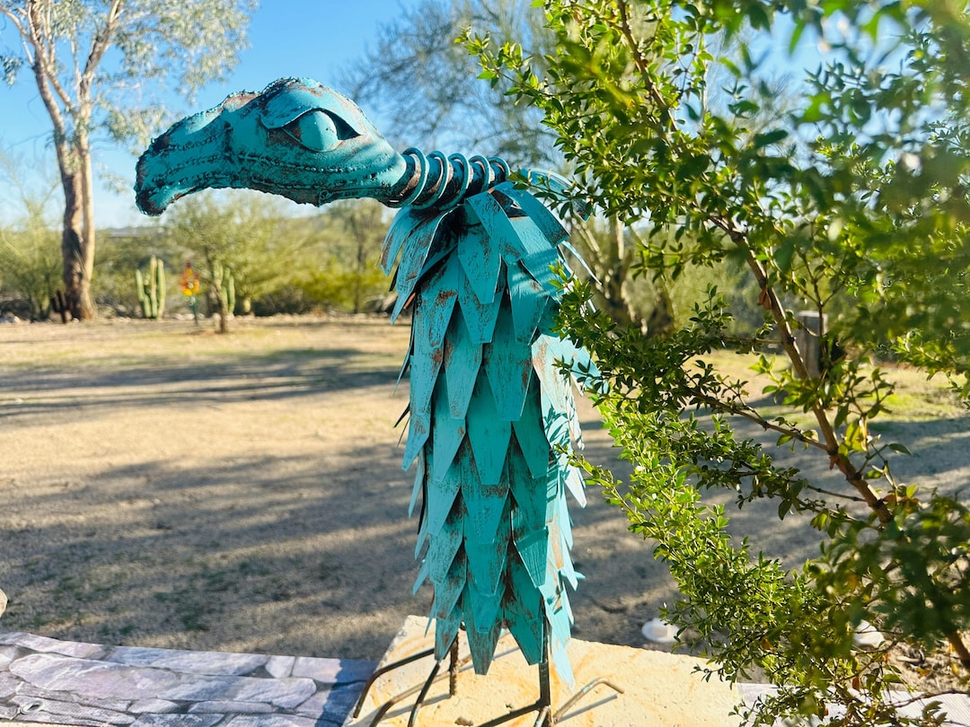 Handcrafted Rustic Metal Vulture Yard Art: Hand Painted Desert Buzzard ...
