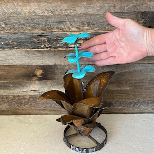 Handcrafted Rusty Metal Blooming Agave Arizona Desert Cactus Handmade ...