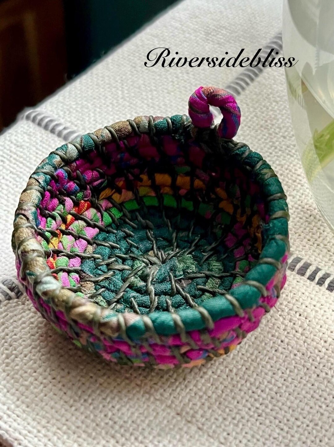 Small Hand Woven Fabric Basket! Little Colorful Sari Silk Basket for ...
